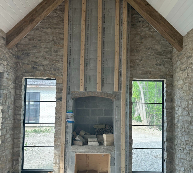 Weatheredge Limestone Ledgerock with Natural Weathered Faces on ...