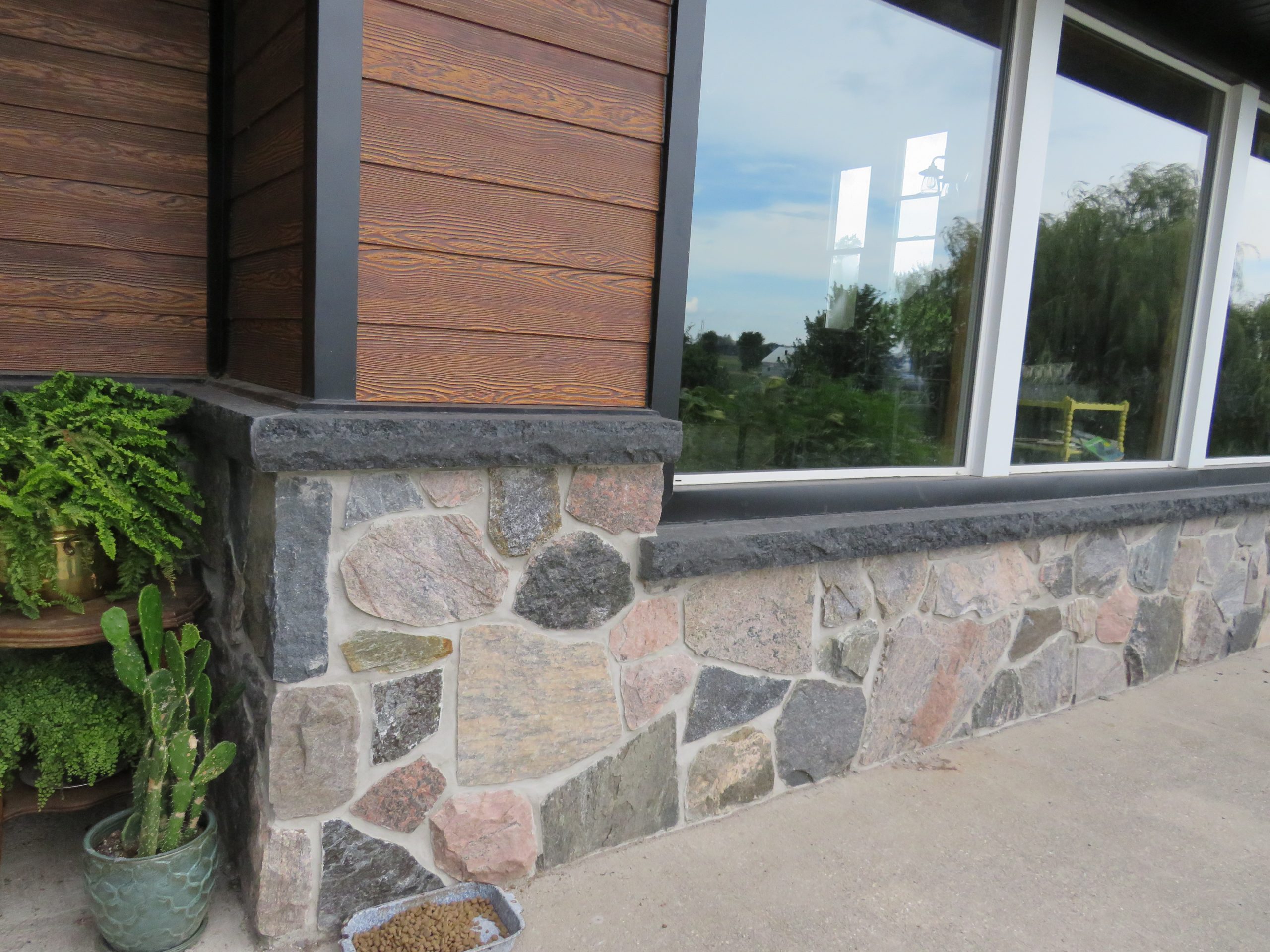 #35 Fieldstone Blend with 15% Midnight Black Added - Colonial Brick ...