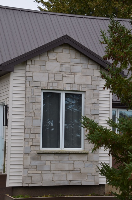 Sawn Height Sawn Face Brown Limestone (Vein Face) - Colonial Brick ...