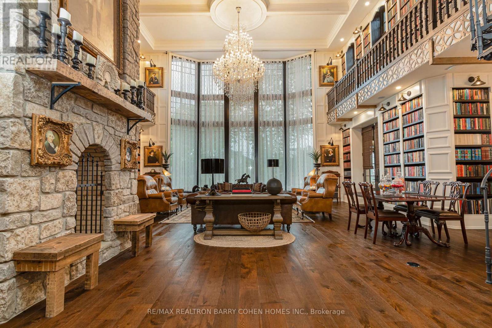 Harvest Gold Fireplaces in Eastern, ON - Colonial Brick & Stone Inc.