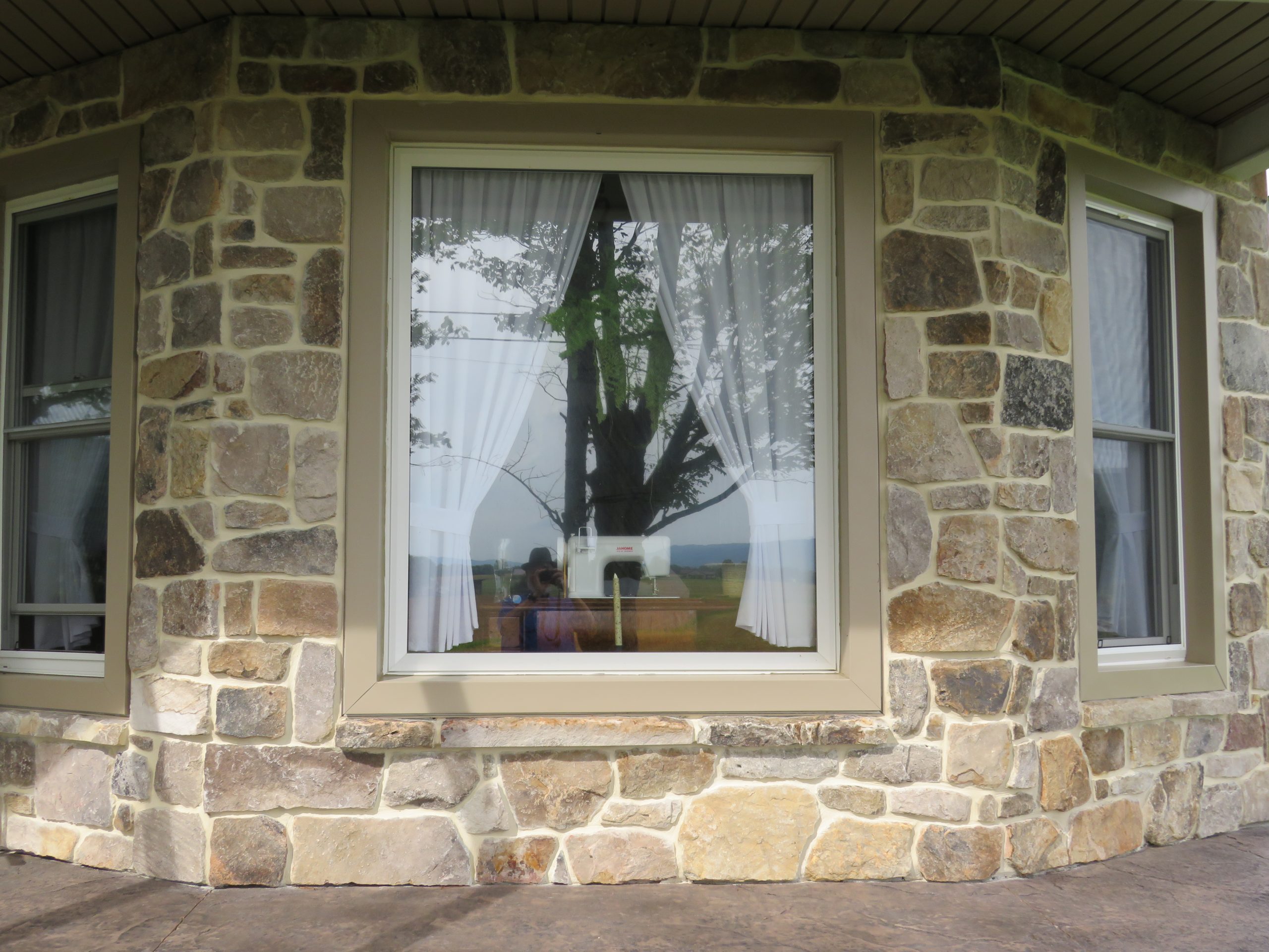 Weathered Face Custom Brown Sandstone Blend of Squares & Rec's with ...