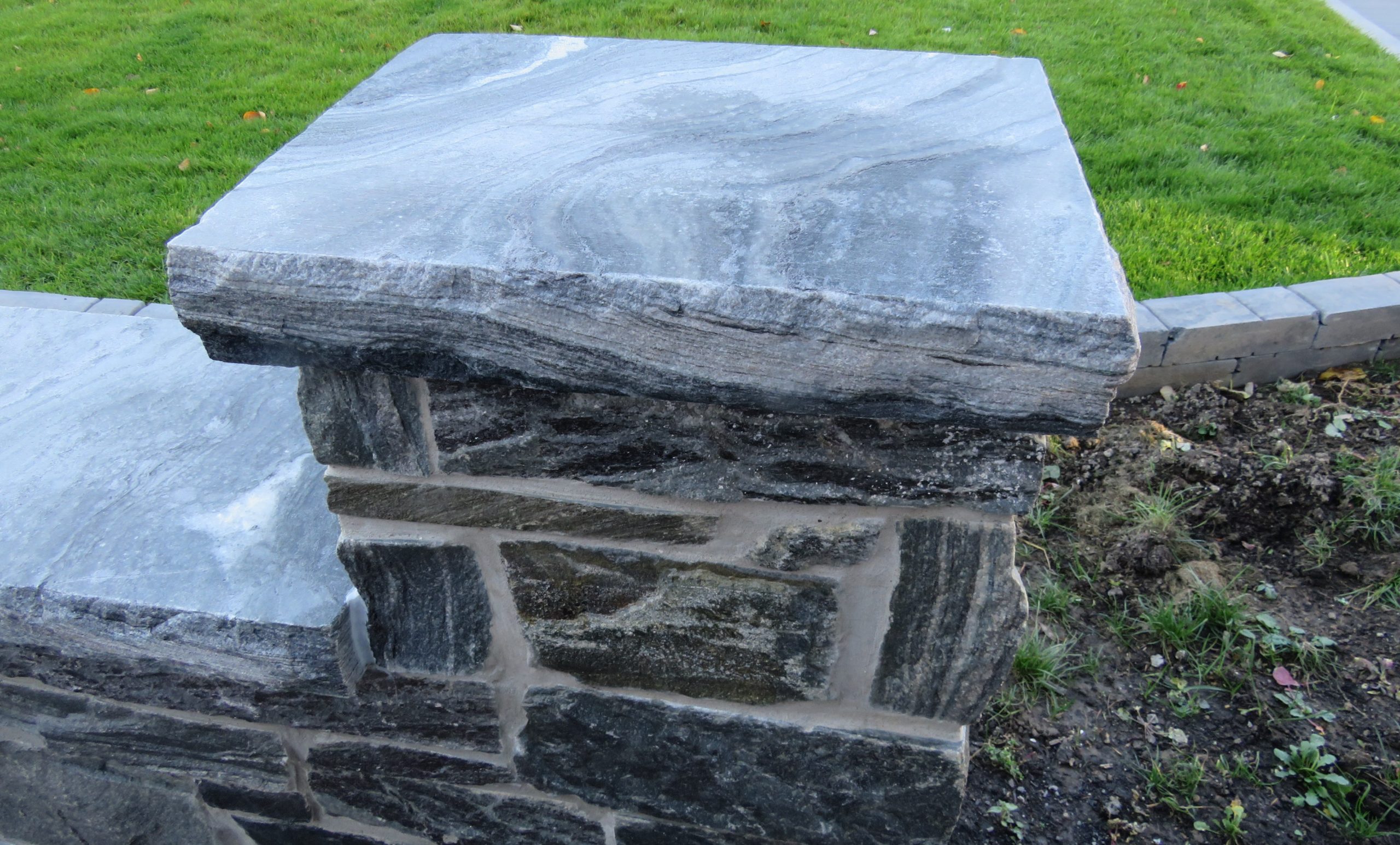 Elite Blue Granite Sawn Height Building Stone in London, ON (Part 2 ...