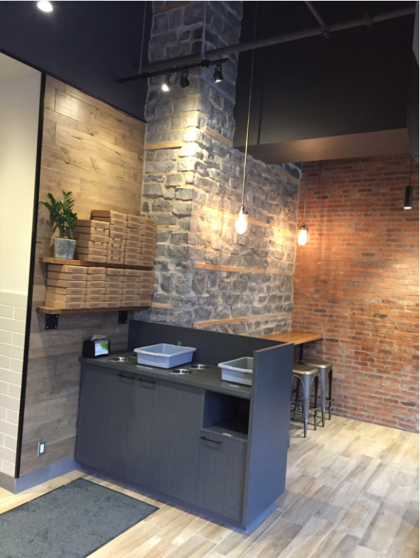 Natural Stone Interior Wall in Pizza Shop - Colonial Brick & Stone Inc.